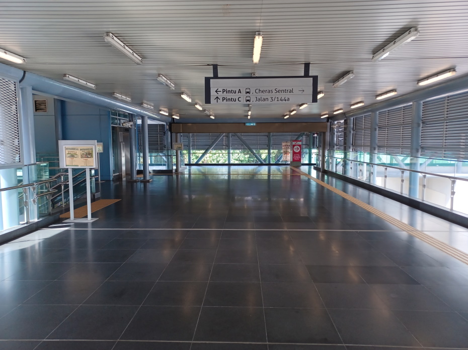 Taman Connaught MRT Station | mrt.com.my